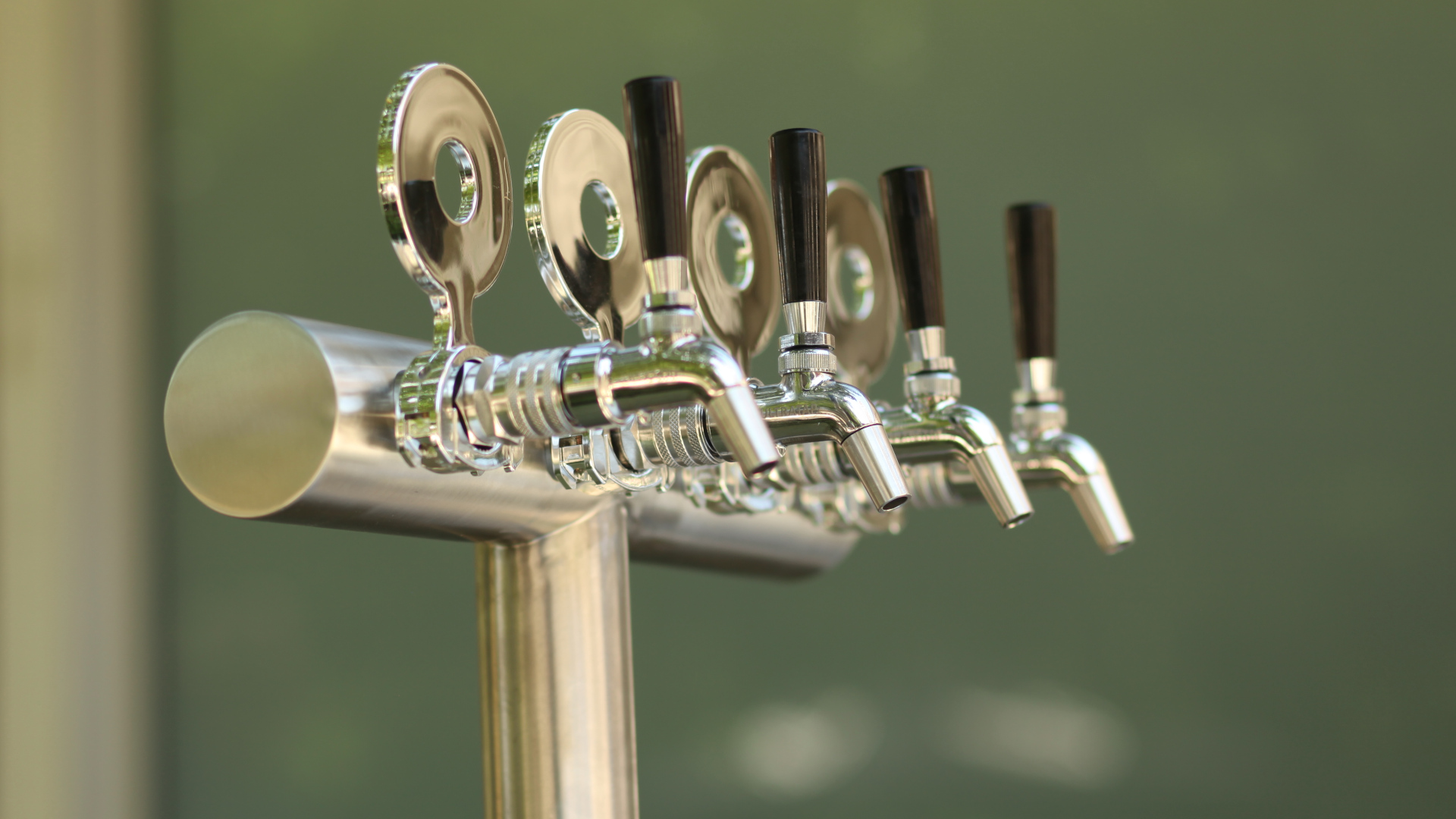 KegMaster | Kegs, Kegerators & Beverage Dispensing Equipment